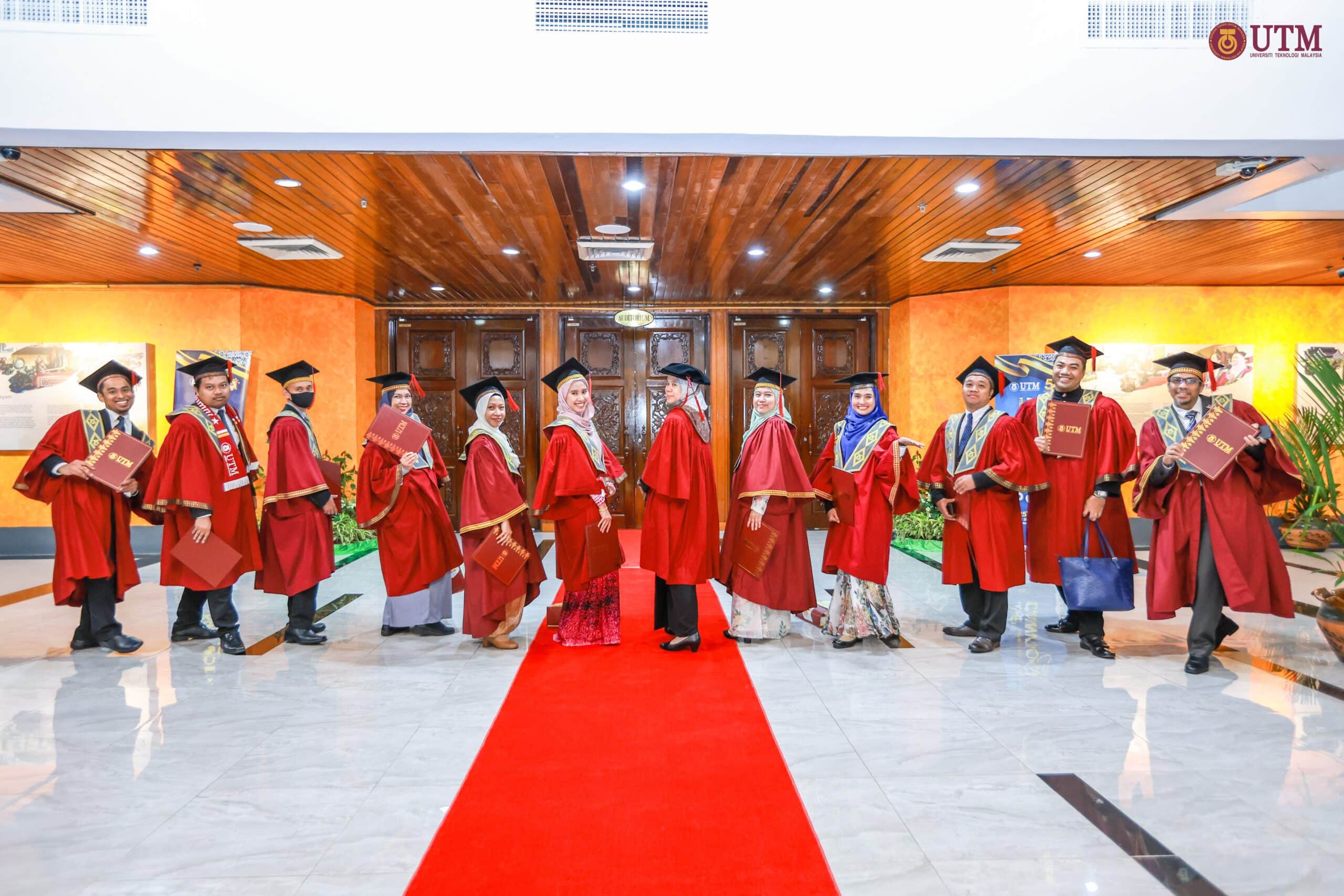 66th Convocation: First cohort of UTM-MOSTI Master of Professional ...