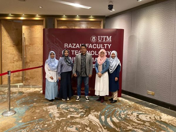 UTM FTIR Celebrates Majlis Hi-Tea Alumni Event with Esteemed Guests and ...